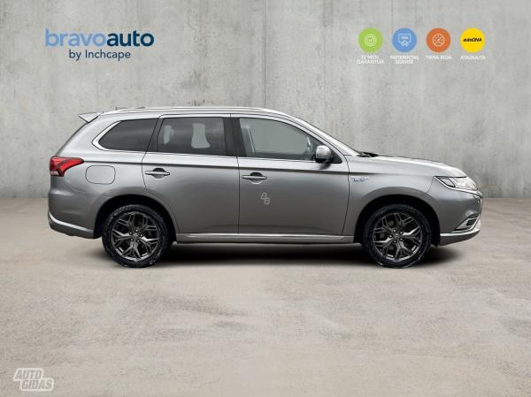 Pelēks Mitsubishi Outlander 2020 Kauņa, ar dzinēja tilpumu 2.40 L un nobraukumu 147 tūkst. km par 19771 €, foto 6 vietnē AUTOMOTO.COM.LV