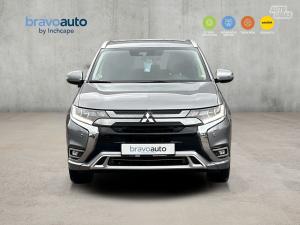 Grey Mitsubishi Outlander 2020 in Kaunas, with an engine capacity of 2.40 L and mileage of 147 thousand km for 19771 €, photo 9 on AUTOMOTO.COM.LV