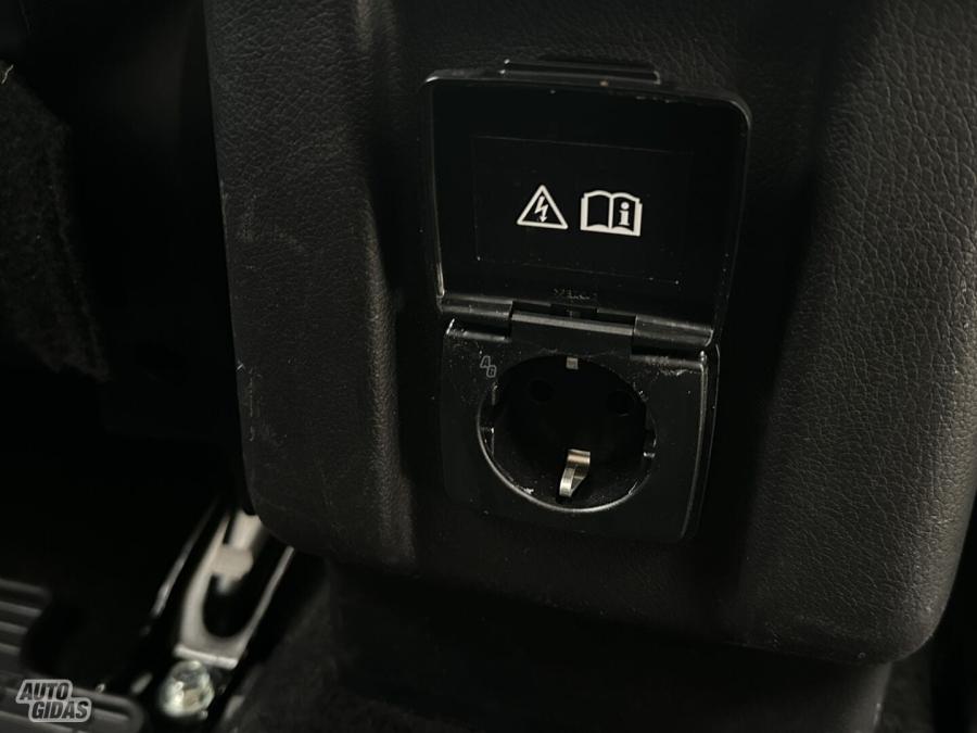 Grey Mitsubishi Outlander 2020 in Kaunas, with an engine capacity of 2.40 L and mileage of 147 thousand km for 19771 €, photo 12 on AUTOMOTO.COM.LV