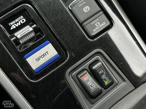 Grey Mitsubishi Outlander 2020 in Kaunas, with an engine capacity of 2.40 L and mileage of 147 thousand km for 19771 €, photo 36 on AUTOMOTO.COM.LV