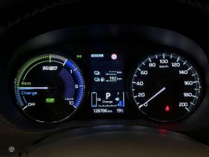Grey Mitsubishi Outlander 2020 in Kaunas, with an engine capacity of 2.36 L and mileage of 129 thousand km for 17990 €, photo 31 on AUTOMOTO.COM.LV