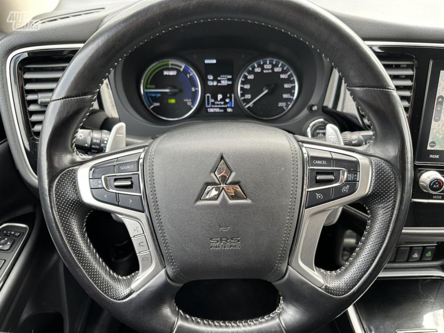 Серый Мицубиси Аутлендер 2020 в Авиженяй, объемом двигателя 2.40 л и пробегом 139 тыс. км за 18450 €, фото 7 на AUTOMOTO.COM.LV