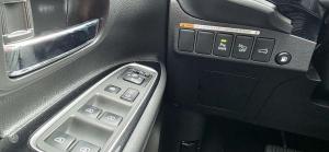 Grey Mitsubishi Outlander 2021 in Vilnius, with an engine capacity of 2.36 L and mileage of 123 thousand km for 19980 €, photo 18 on AUTOMOTO.COM.LV