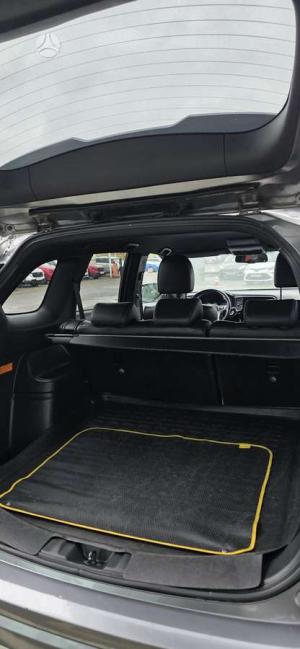 Grey Mitsubishi Outlander 2021 in Vilnius, with an engine capacity of 2.36 L and mileage of 123 thousand km for 19980 €, photo 27 on AUTOMOTO.COM.LV
