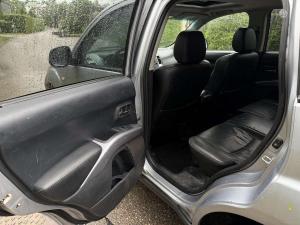 Grey Mitsubishi Outlander 2008 in Vilnius, with an engine capacity of 1.97 L and mileage of 250 thousand km for 2350 €, photo 14 on AUTOMOTO.COM.LV