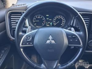 Pelēks Mitsubishi Outlander 2014 Liepāja, ar dzinēja tilpumu 2.00 L un nobraukumu 173 tūkst. km par 9400 €, foto 12 vietnē AUTOMOTO.COM.LV