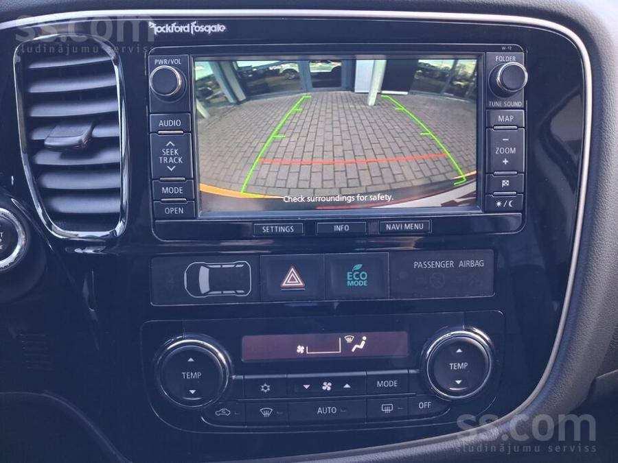 Pelēks Mitsubishi Outlander 2014 Liepāja, ar dzinēja tilpumu 2.00 L un nobraukumu 173 tūkst. km par 9400 €, foto 13 vietnē AUTOMOTO.COM.LV