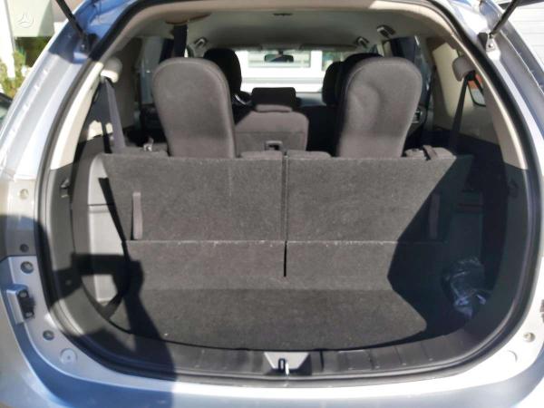 Grey Mitsubishi Outlander 2014 in Kaunas, with an engine capacity of 2.40 L and mileage of 147 thousand km for 6700 €, photo 7 on AUTOMOTO.COM.LV