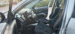 Pelēks Mitsubishi Outlander 2008 Tallina, ar dzinēja tilpumu 2.40 L un nobraukumu 0 tūkst. km par 2600 €, foto 23 vietnē AUTOMOTO.COM.LV