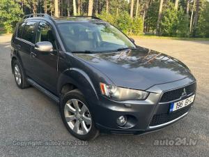 Grey Mitsubishi Outlander 2012 in Tallinn, with an engine capacity of 2.40 L and mileage of 233 thousand km for 5690 €, photo  on AUTOMOTO.COM.LV