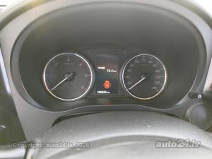 Pelēks Mitsubishi Outlander 2014 Valga, ar dzinēja tilpumu 2.30 L un nobraukumu 207 tūkst. km par 9900 €, foto 15 vietnē AUTOMOTO.COM.LV