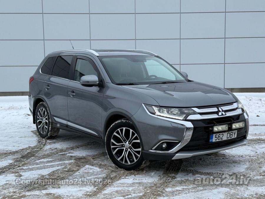 Pelēks Mitsubishi Outlander 2016 Tartu, ar dzinēja tilpumu 2.30 L un nobraukumu 202 tūkst. km par 9500 €, foto 3 vietnē AUTOMOTO.COM.LV