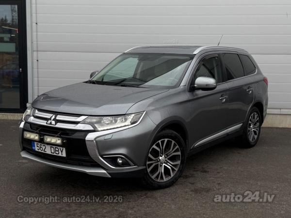 Grey Mitsubishi Outlander 2016 in Tartu, with an engine capacity of 2.30 L and mileage of 200 thousand km for 9200 €, photo 1 on AUTOMOTO.COM.LV