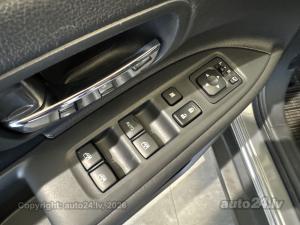 Pelēks Mitsubishi Outlander 2018 Tallina, ar dzinēja tilpumu 2.00 L un nobraukumu 147 tūkst. km par 14900 €, foto 10 vietnē AUTOMOTO.COM.LV
