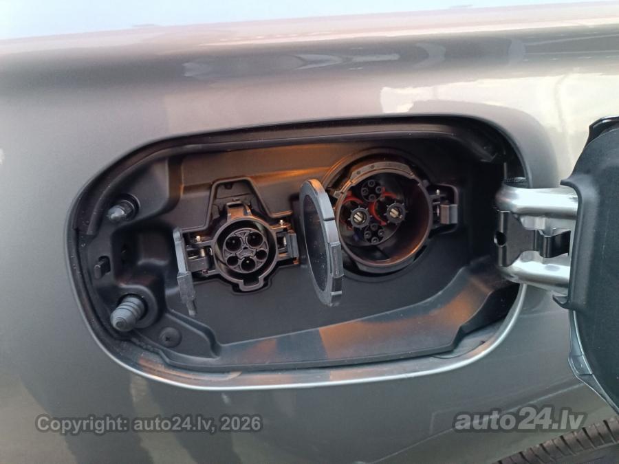 Pelēks Mitsubishi Outlander 2021 Tallina, ar dzinēja tilpumu 2.40 L un nobraukumu 73 tūkst. km par 25990 €, foto 29 vietnē AUTOMOTO.COM.LV