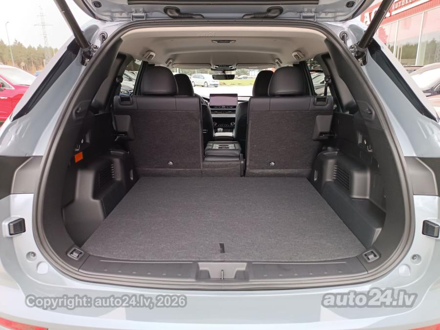 Grey Mitsubishi Outlander 2026 in Tallinn, with an engine capacity of 2.40 L and mileage of 2 thousand km for 50990 €, photo 11 on AUTOMOTO.COM.LV