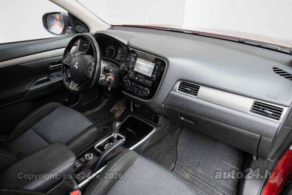 Мицубиси Аутлендер 2017 в Таллин, объемом двигателя 2.00 л и пробегом 168 тыс. км за 13500 €, фото 10 на AUTOMOTO.COM.LV