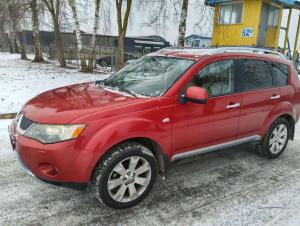 Red Mitsubishi Outlander 2008 in Marijampole, with an engine capacity of 2.20 L and mileage of 377 thousand km for 2000 €, photo 14 on AUTOMOTO.COM.LV