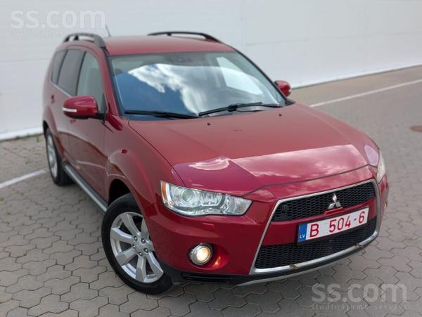 Sarkans Mitsubishi Outlander 2012 Rīga, ar dzinēja tilpumu 2.20 L un nobraukumu 269 tūkst. km par 6900 €, foto 5 vietnē AUTOMOTO.COM.LV