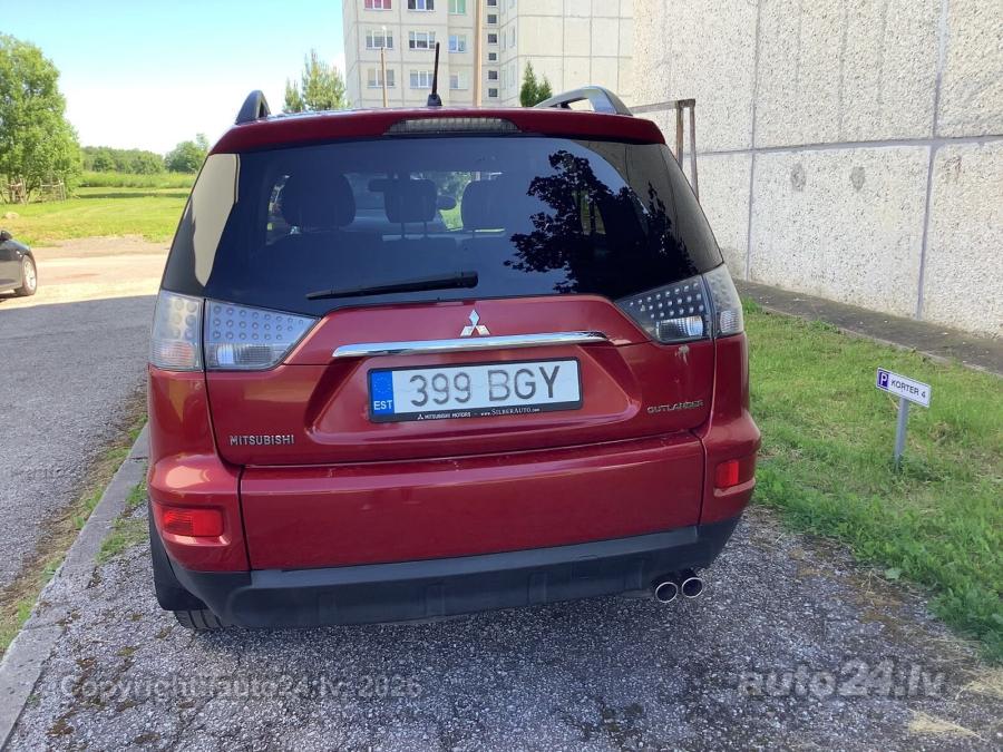 Sarkans Mitsubishi Outlander 2012 Kohtla-Jerve, ar dzinēja tilpumu 2.20 L un nobraukumu 274 tūkst. km par 4500 €, foto 9 vietnē AUTOMOTO.COM.LV