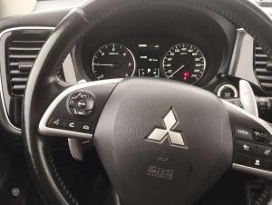 Sarkans Mitsubishi Outlander 2014 Tauragė, ar dzinēja tilpumu 2.30 L un nobraukumu 275 tūkst. km par 7000 €, foto 5 vietnē AUTOMOTO.COM.LV