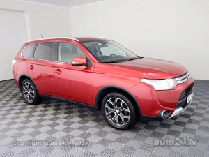 Red Mitsubishi Outlander 2014 in Tallinn, with an engine capacity of 2.00 L and mileage of 232 thousand km for 4999 €, photo  on AUTOMOTO.COM.LV