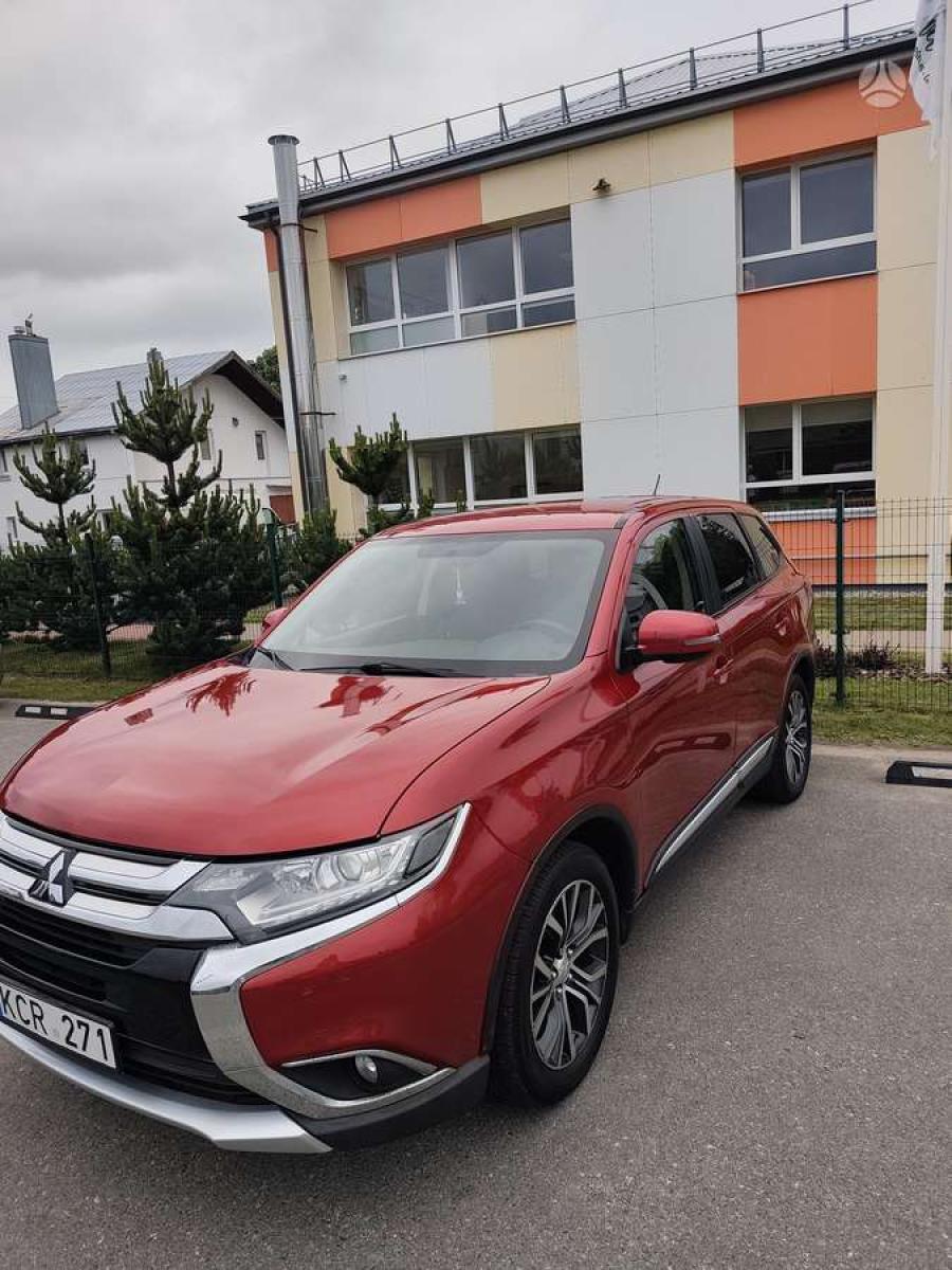 Sarkans Mitsubishi Outlander 2016 Kauņa, ar dzinēja tilpumu 2.36 L un nobraukumu 103 tūkst. km par 7500 €, foto 3 vietnē AUTOMOTO.COM.LV