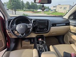 Sarkans Mitsubishi Outlander 2016 Kauņa, ar dzinēja tilpumu 0.00 L un nobraukumu 230 tūkst. km par 10000 €, foto 9 vietnē AUTOMOTO.COM.LV
