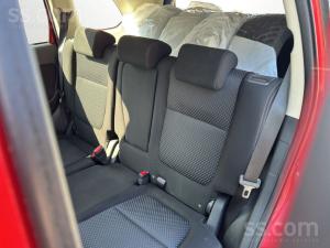 Red Mitsubishi Outlander 2017 in Riga, with an engine capacity of 2.00 L and mileage of 78 thousand km for 14990 €, photo 14 on AUTOMOTO.COM.LV