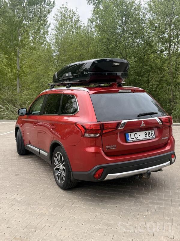 Sarkans Mitsubishi Outlander 2017 Rīga, ar dzinēja tilpumu 2.00 L un nobraukumu 214 tūkst. km par 11700 €, foto 3 vietnē AUTOMOTO.COM.LV