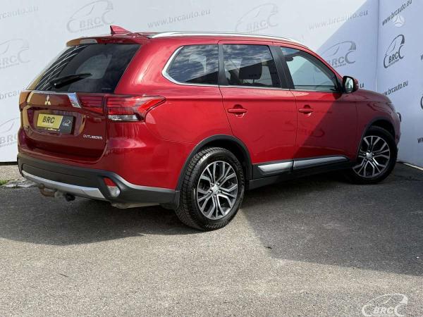 Sarkans Mitsubishi Outlander 2017 Klaipėda, ar dzinēja tilpumu 2.00 L un nobraukumu 250 tūkst. km par 9900 €, foto 3 vietnē AUTOMOTO.COM.LV