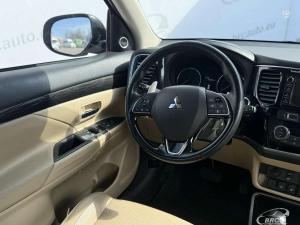 Sarkans Mitsubishi Outlander 2017 Klaipėda, ar dzinēja tilpumu 2.00 L un nobraukumu 250 tūkst. km par 9900 €, foto 6 vietnē AUTOMOTO.COM.LV