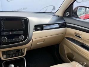 Sarkans Mitsubishi Outlander 2017 Klaipėda, ar dzinēja tilpumu 2.00 L un nobraukumu 250 tūkst. km par 9900 €, foto 7 vietnē AUTOMOTO.COM.LV
