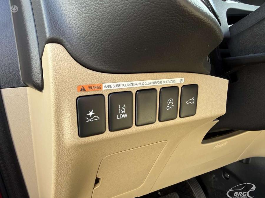 Sarkans Mitsubishi Outlander 2017 Klaipėda, ar dzinēja tilpumu 2.00 L un nobraukumu 250 tūkst. km par 9900 €, foto 24 vietnē AUTOMOTO.COM.LV