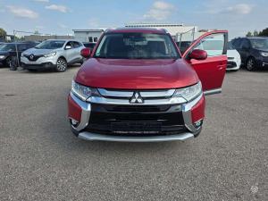 Sarkans Mitsubishi Outlander 2018 Marijampole, ar dzinēja tilpumu 2.27 L un nobraukumu 214 tūkst. km par 12250 €, foto 3 vietnē AUTOMOTO.COM.LV