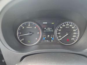 Sarkans Mitsubishi Outlander 2018 Marijampole, ar dzinēja tilpumu 2.27 L un nobraukumu 214 tūkst. km par 12250 €, foto 13 vietnē AUTOMOTO.COM.LV