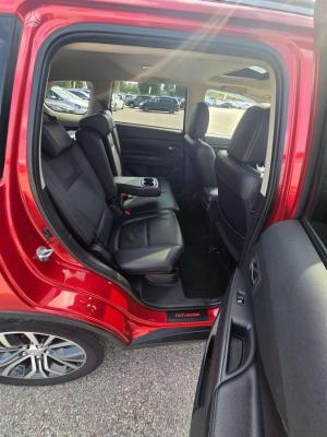 Sarkans Mitsubishi Outlander 2018 Marijampole, ar dzinēja tilpumu 2.27 L un nobraukumu 214 tūkst. km par 12250 €, foto 25 vietnē AUTOMOTO.COM.LV
