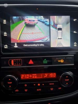 Red Mitsubishi Outlander 2019 in Vilnius, with an engine capacity of 2.36 L and mileage of 98 thousand km for 17500 €, photo 21 on AUTOMOTO.COM.LV