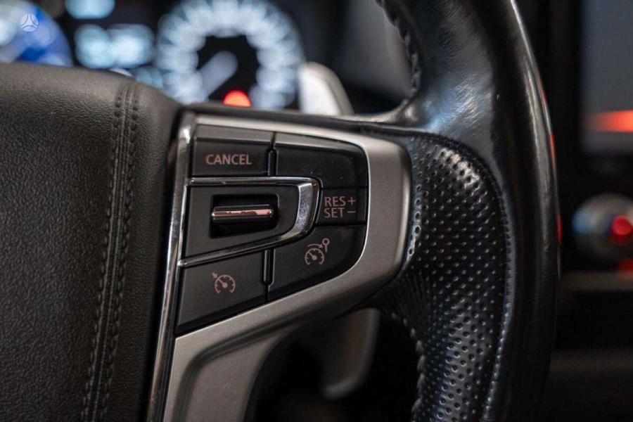 Sarkans Mitsubishi Outlander 2019 Viļņa, ar dzinēja tilpumu 2.40 L un nobraukumu 100 tūkst. km par 17900 €, foto 11 vietnē AUTOMOTO.COM.LV