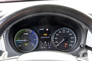 Red Mitsubishi Outlander 2021 in Siauliai, with an engine capacity of 2.40 L and mileage of 162 thousand km for 18100 €, photo 12 on AUTOMOTO.COM.LV