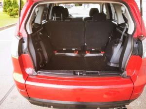 Red Mitsubishi Outlander 2009 in Klaipeda, with an engine capacity of 2.20 L and mileage of 216 thousand km for 4190 €, photo 24 on AUTOMOTO.COM.LV