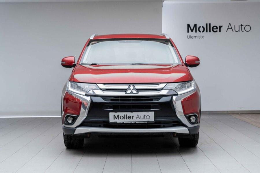 Sarkans Mitsubishi Outlander 2017 Peetri, ar dzinēja tilpumu 2.00 L un nobraukumu 168 tūkst. km par 15200 €, foto 4 vietnē AUTOMOTO.COM.LV