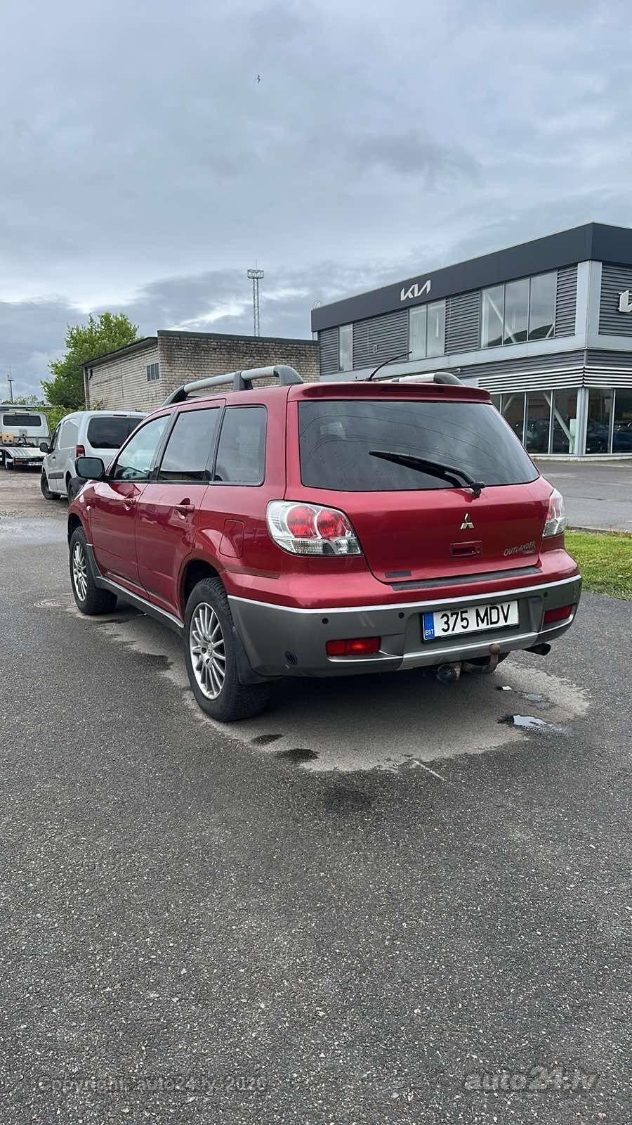 Red Mitsubishi Outlander 2003 in Narva, with an engine capacity of 2.40 L and mileage of 290 thousand km for 1499 €, photo 10 on AUTOMOTO.COM.LV