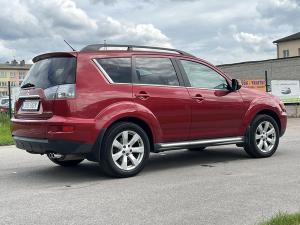 Red Mitsubishi Outlander 2012 in Narva, with an engine capacity of 2.20 L and mileage of 274 thousand km for 4999 €, photo 8 on AUTOMOTO.COM.LV