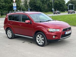 Red Mitsubishi Outlander 2012 in Narva, with an engine capacity of 2.20 L and mileage of 274 thousand km for 4999 €, photo 15 on AUTOMOTO.COM.LV