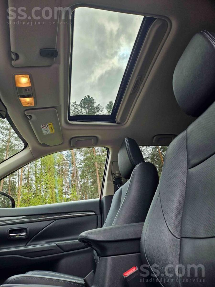 Sarkans Mitsubishi Outlander 2016 Rīga, ar dzinēja tilpumu 2.30 L un nobraukumu 173 tūkst. km par 10700 €, foto 7 vietnē AUTOMOTO.COM.LV