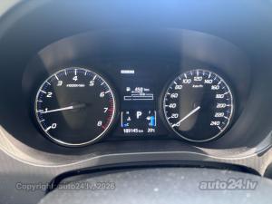 Sarkans Mitsubishi Outlander 2016 Tallina, ar dzinēja tilpumu 2.00 L un nobraukumu 189 tūkst. km par 13900 €, foto 7 vietnē AUTOMOTO.COM.LV