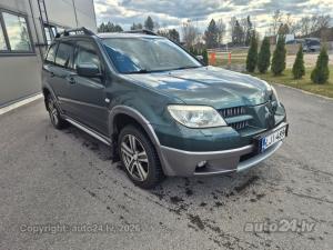 Mitsubishi Outlander 2005 Pērnava, ar dzinēja tilpumu 2.40 L un nobraukumu 353 tūkst. km par 1999 €, foto 4 vietnē AUTOMOTO.COM.LV