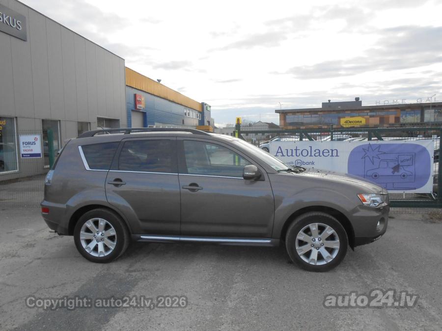 Mitsubishi Outlander 2012 in Viljandi, with an engine capacity of 2.20 L and mileage of 213 thousand km for 7990 €, photo 22 on AUTOMOTO.COM.LV