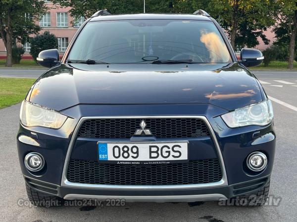 Mitsubishi Outlander 2012 Narva, ar dzinēja tilpumu 2.20 L un nobraukumu 287 tūkst. km par 3499 €, foto 2 vietnē AUTOMOTO.COM.LV